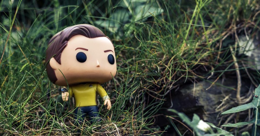 26 Star Trek Gifts for the Biggest Trekkie You Know - Retailey